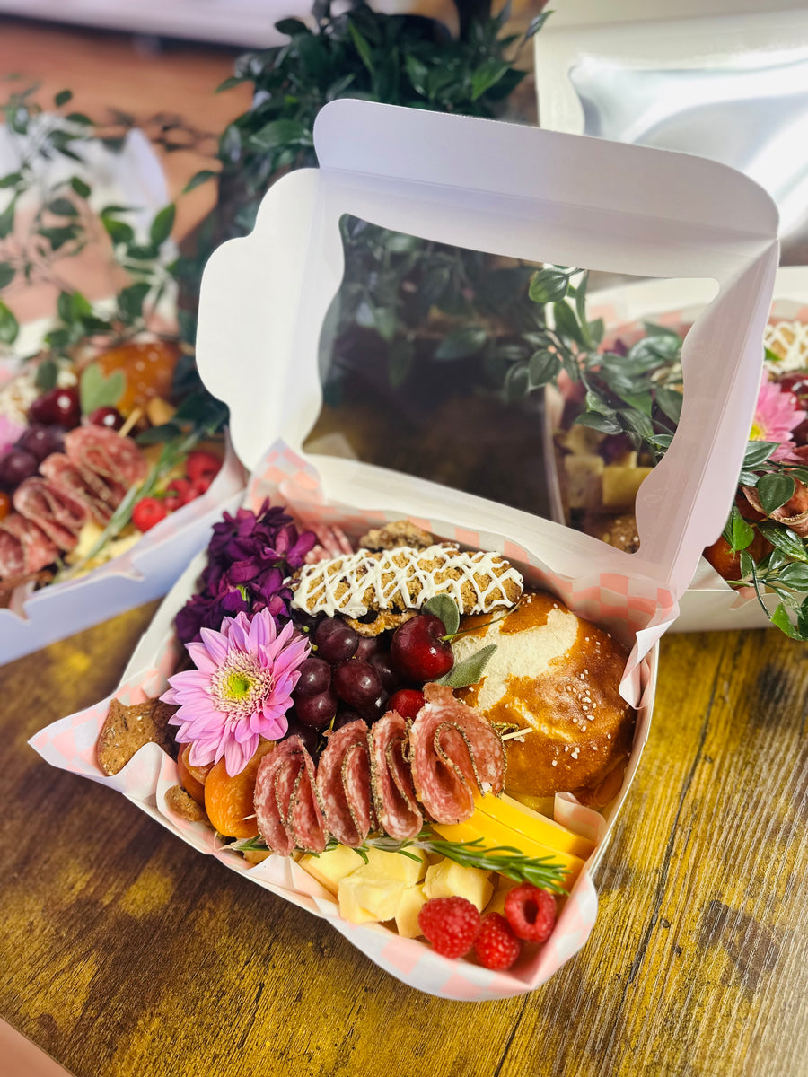 Event personal charcuterie boxes (min of 10 per order) – Amazing Graze ...